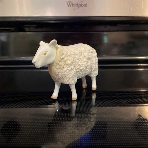 Toys | Wendys Kids Meal Toy Charlottes Web Samuel Sheep Head And Legs ...